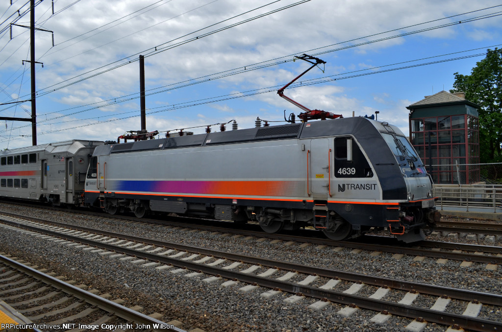 NJT 4639
